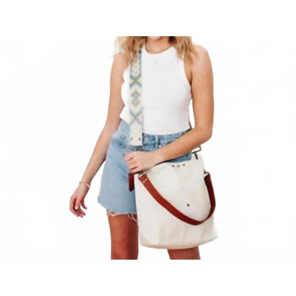 PRETTY SIMPLE | Bags | New Pretty Simple Sloane Slouchy Hobo Crossbody ...
